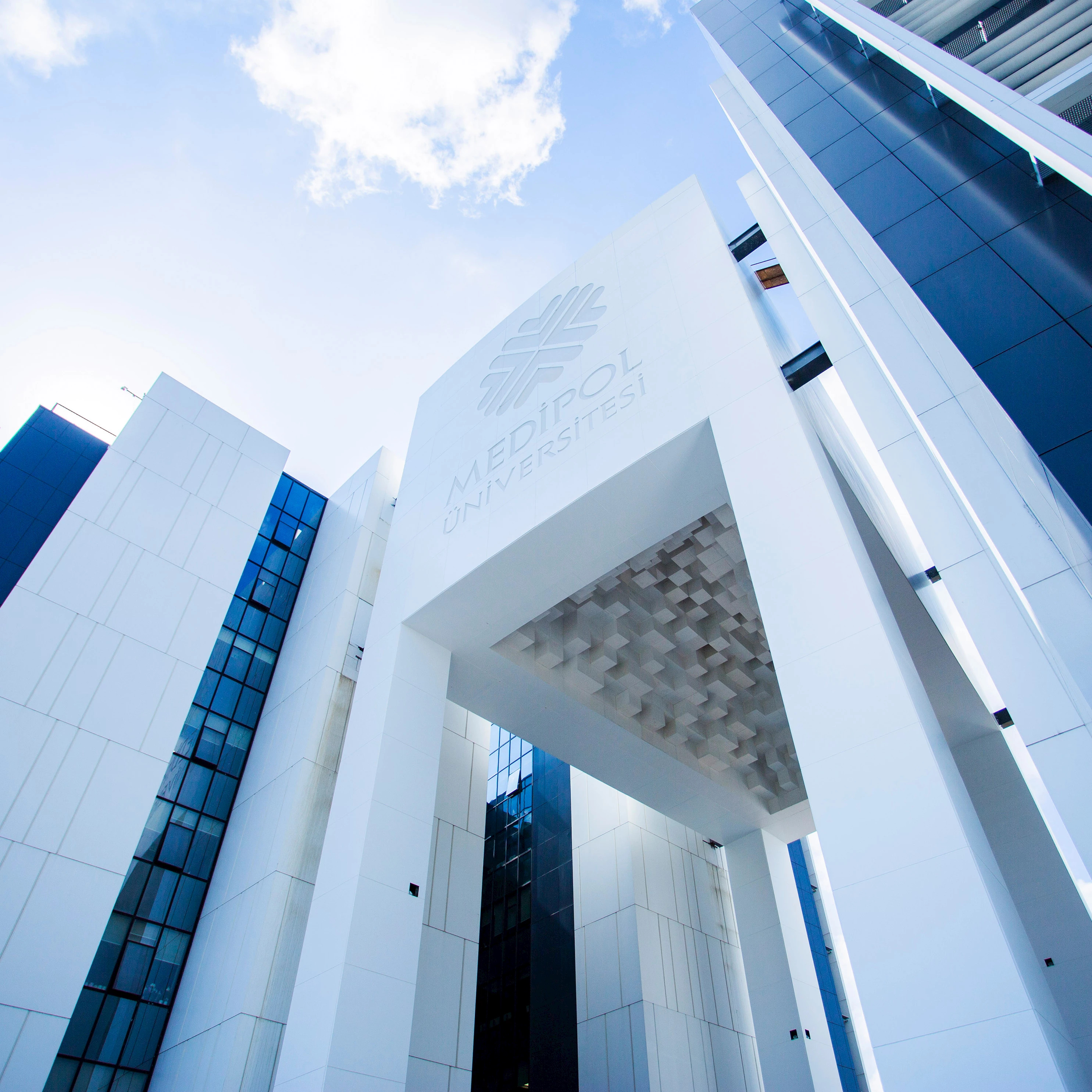 Home page | İstanbul Medipol University International Students Office